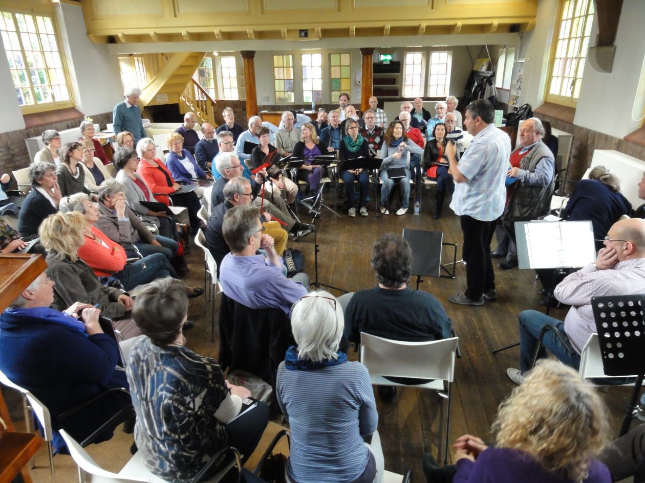 Sacred Bridges, Nieuws ladder.